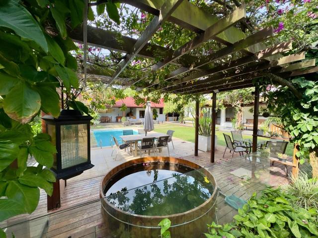 Casa em Itacoatiara, Niterói/RJ de 500m² 5 quartos à venda por R$ 7.999.900,00