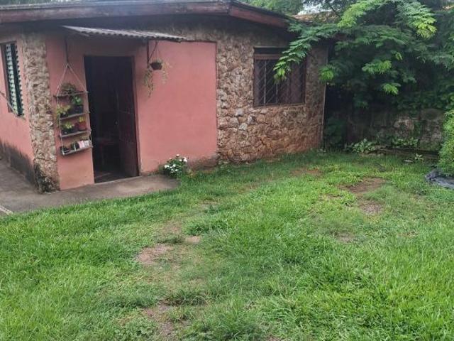 Casa em Itacolomi