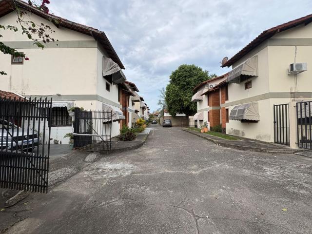 Casa em Itaipu, Niterói/RJ de 122m² 3 quartos à venda por R$ 679.900,00