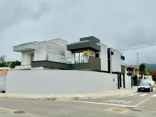 Casa em Itaipu, Niterói/RJ de 144m² 3 quartos à venda por R$ 1.499.900,00