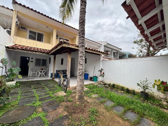 Casa em Itaipu, Niterói/RJ de 162m² 3 quartos à venda por R$ 734.000,00