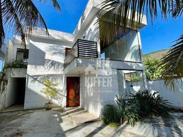 Casa em Itaipu, Niterói/RJ de 180m² 4 quartos à venda por R$ 1.299.900,00
