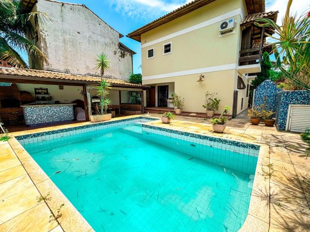 Casa em Itaipu, Niterói/RJ de 198m² 4 quartos à venda por R$ 1.549.000,00