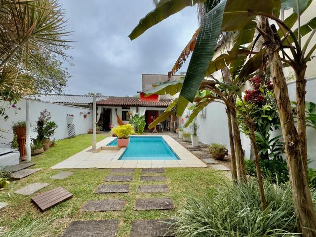 Casa em Itaipu, Niterói/RJ de 190m² 5 quartos à venda por R$ 1.499.900,00