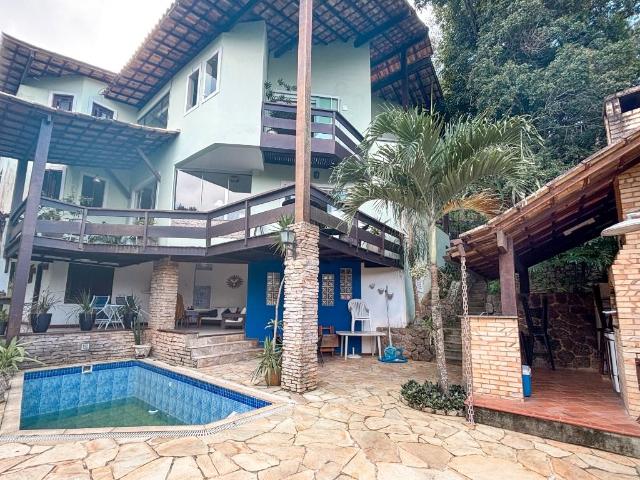Casa em Itaipu, Niterói/RJ de 235m² 4 quartos à venda por R$ 1.389.900,00