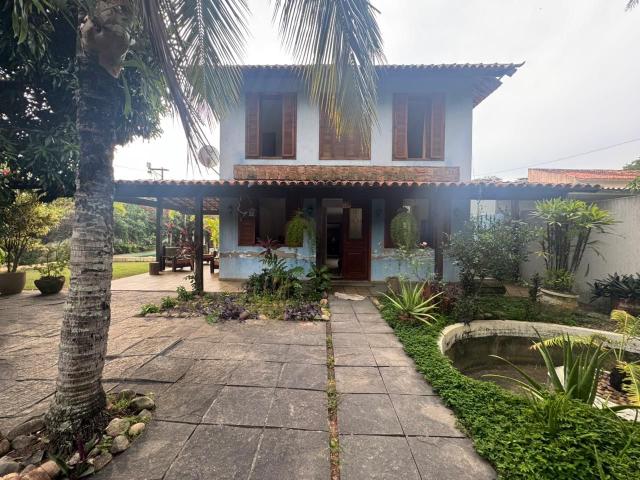 Casa em Itaipu, Niterói/RJ de 257m² 4 quartos à venda por R$ 1.799.000,00