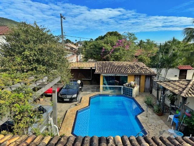 Casa em Itaipu, Niterói/RJ de 250m² 4 quartos à venda por R$ 789.900,00