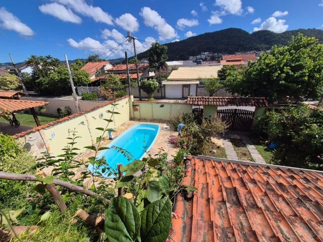 Casa em Itaipu, Niterói/RJ de 239m² 4 quartos à venda por R$ 1.189.900,00