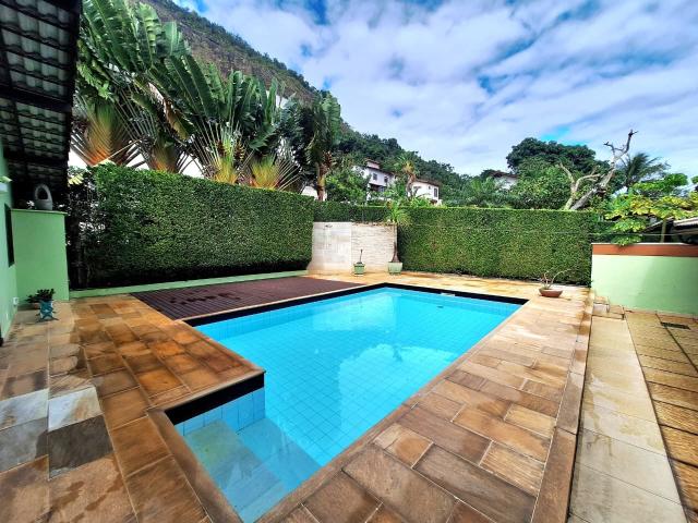 Casa em Itaipu, Niterói/RJ de 300m² 5 quartos à venda por R$ 2.299.000,00