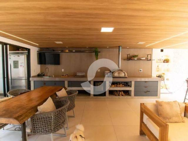 Casa em Itaipu, Niterói/RJ de 300m² 3 quartos à venda por R$ 2.499.900,00