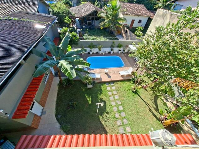 Casa em Itaipu, Niterói/RJ de 326m² 5 quartos à venda por R$ 498.000,00