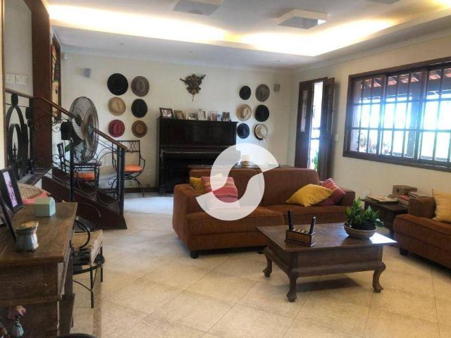 Casa em Itaipu, Niterói/RJ de 392m² 4 quartos à venda por R$ 1.099.900,00