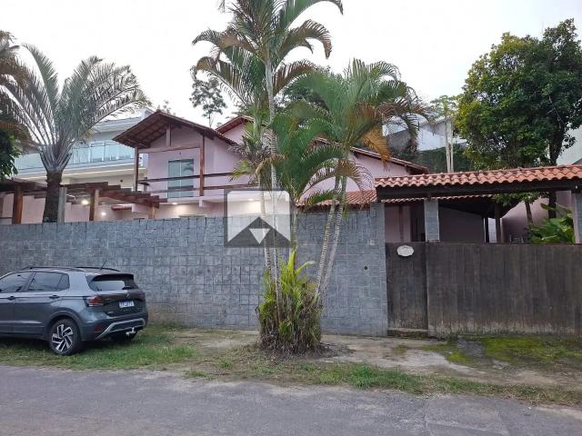 Casa em Itaipu, Niterói/RJ de 400m² 4 quartos à venda por R$ 1.099.900,00