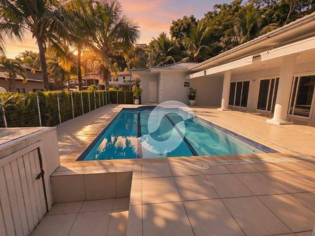 Casa em Itaipu, Niterói/RJ de 400m² 4 quartos à venda por R$ 2.649.900,00