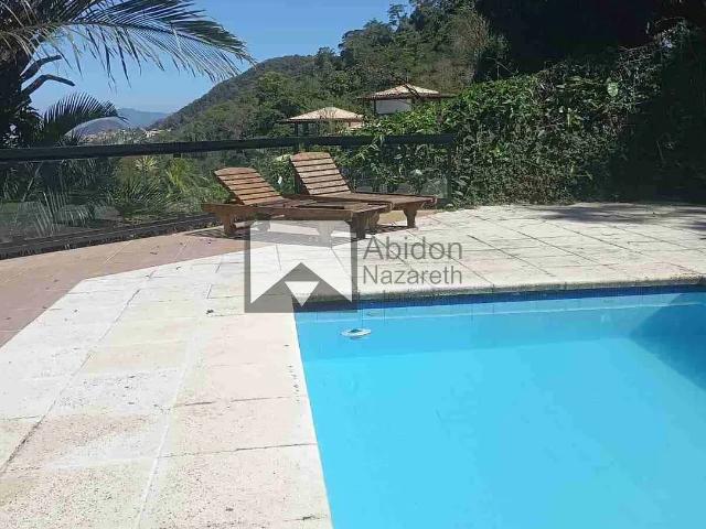 Casa em Itaipu, Niterói/RJ de 400m² 3 quartos à venda por R$ 2.399.900,00