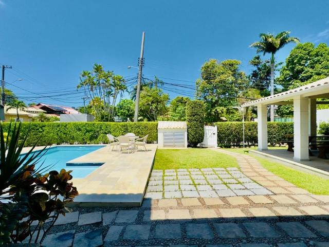 Casa em Itaipu, Niterói/RJ de 450m² 6 quartos à venda por R$ 2.799.900,00