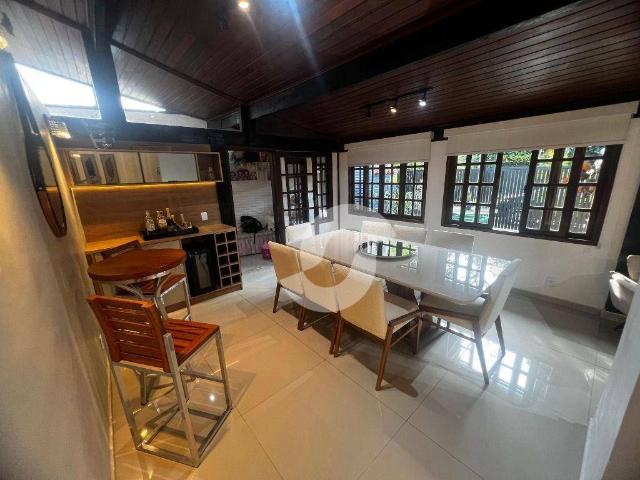 Casa em Itaipu, Niterói/RJ de 560m² 6 quartos à venda por R$ 2.549.000,00