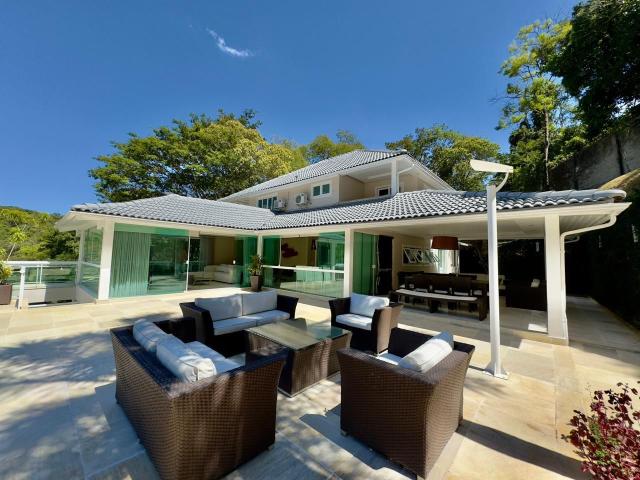 Casa em Itaipu, Niterói/RJ de 600m² 4 quartos à venda por R$ 4.399.000,00