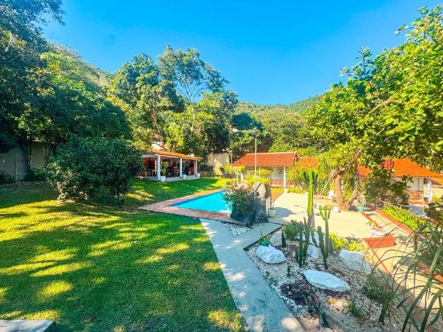 Casa em Itaipu, Niterói/RJ de 900m² 5 quartos à venda por R$ 2.149.900,00