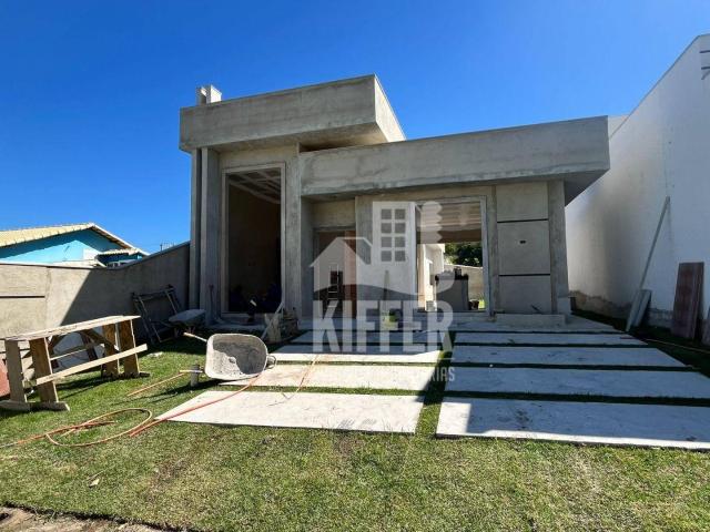 Casa em Itapeba, Maricá/RJ de 115m² 3 quartos à venda por R$ 479.900,00