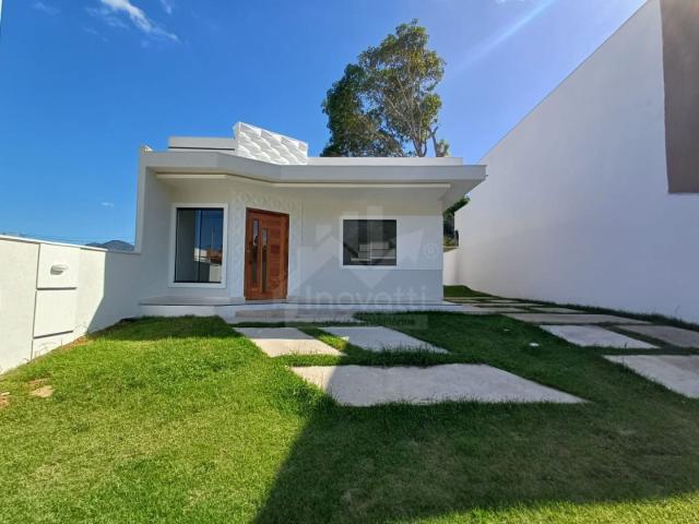 Casa em Itapeba, Maricá/RJ de 79m² 2 quartos à venda por R$ 439.000,00