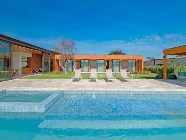 Casa em Itu, com 611m², à venda em condomínio de alto padrão Terras de São José II | CA5075