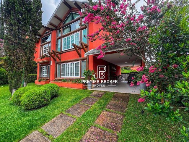 Casa em Iucas, Teresópolis/RJ de 263m² 5 quartos à venda por R$ 1.798.000,00