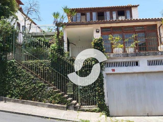 Casa em Icaraí, Niterói/RJ de 283m² 5 quartos à venda por R$ 1.399.900,00