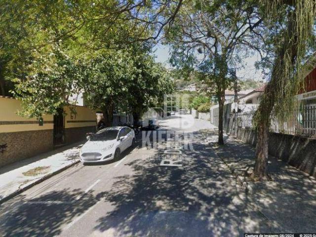 Casa em Vital Brasil, Niterói/RJ de 301m² 5 quartos à venda por R$ 949.900,00
