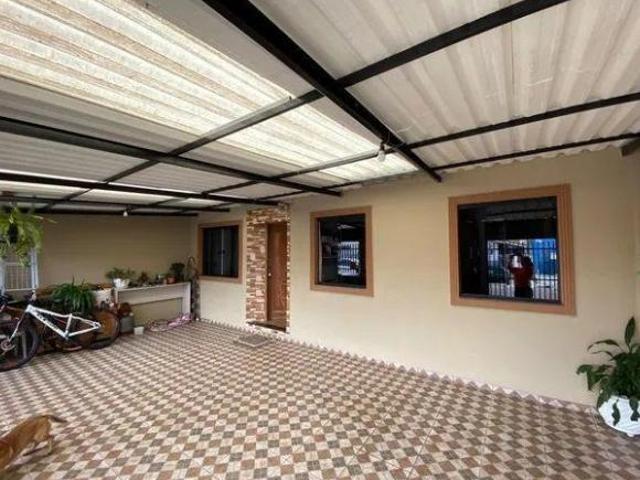 Casa em Iguaçu, Fazenda Rio Grande/PR de 133m² 3 quartos à venda por R$ 425.000,00