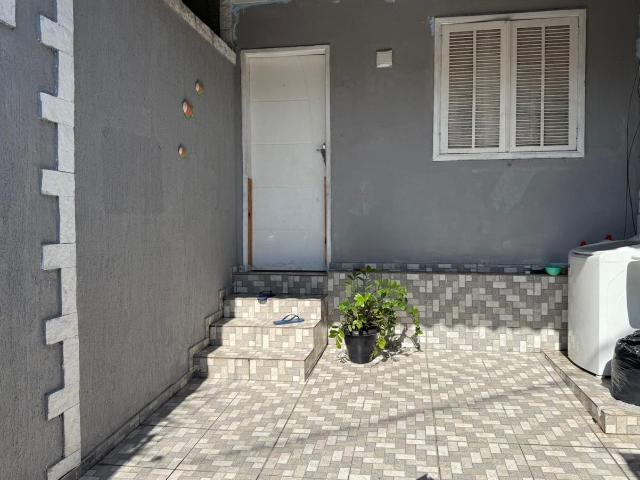 Casa em Inhoaíba, Rio de Janeiro/RJ de 65m² 2 quartos à venda por R$ 129.900,00