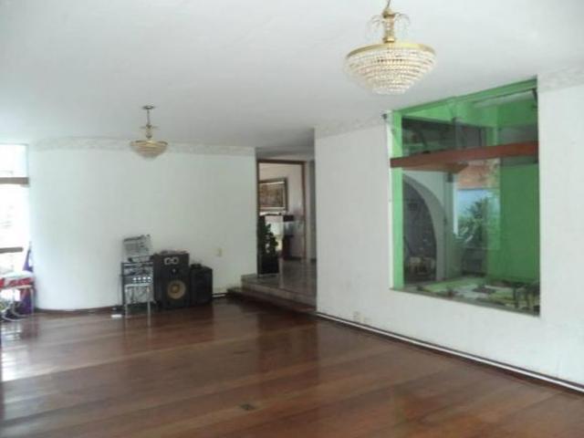 Casa em Interlagos, São Paulo/SP de 945m² 4 quartos à venda por R$ 2.850.000,00