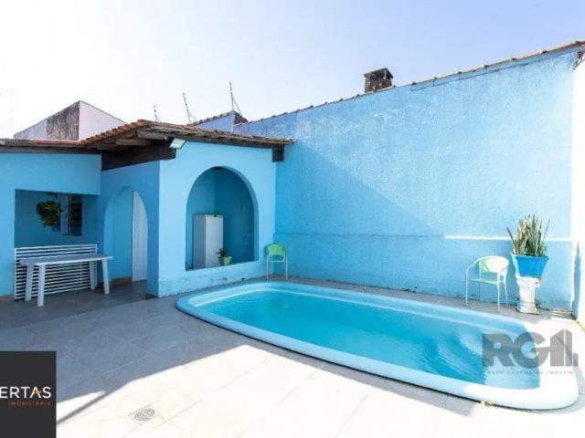 Casa térrea, com 3 dormitórios, 1 suíte, no bairro Ipanema
