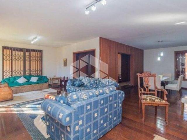 Casa em Ipanema 4 dormitórios 3 vagas de garagem