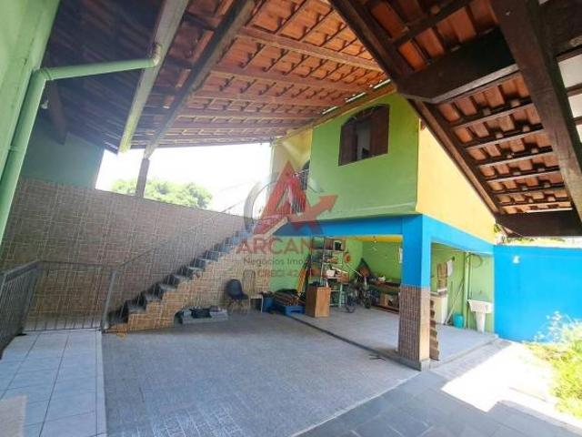 Casa em Ipiranguinha, Ubatuba/SP de 35200m² 5 quartos à venda por R$ 430.000,00