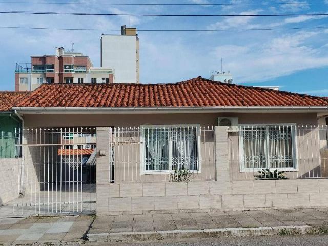 Casa em Ipiranga, São José/SC de 104m² 4 quartos à venda por R$ 959.000,00