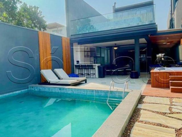 Casa em Juquehy, São Sebastião/SP de 320m² 4 quartos à venda por R$ 9.400.000,00