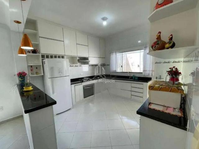 Casa em Jaraguá, Piracicaba/SP de 225m² 3 quartos à venda por R$ 589.900,00