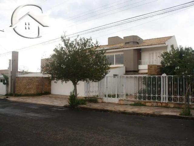 Casa em Jardim Tangará, Marília/SP de 3m² 5 quartos para locação R$ 12.000,00/mes