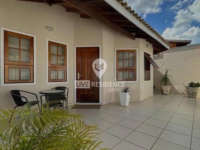 Casa em Jardim Tereza, Itatiba/SP de 247m² 3 quartos à venda por R$ 750.000,00