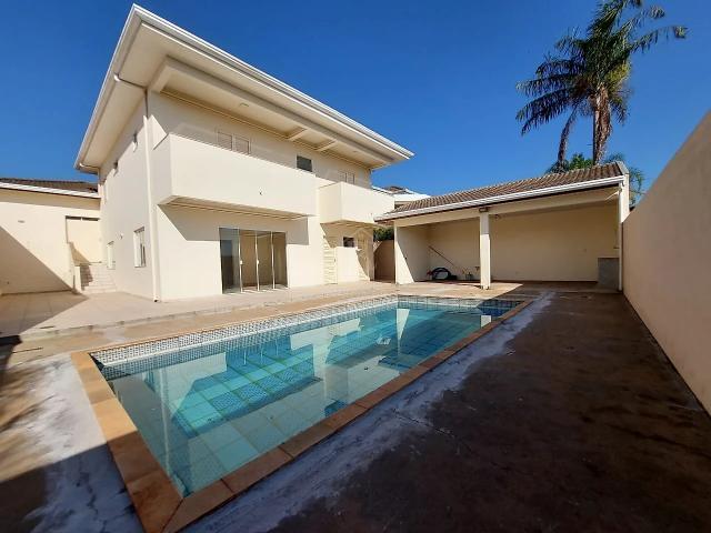 Casa em Jardim Tropical, Marília/SP de 0m² 5 quartos para locação R$ 5.500,00/mes