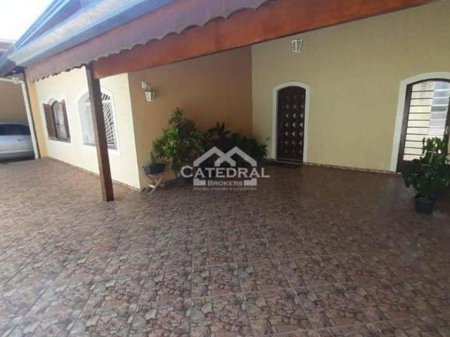 Casa em Jardim Trevo, Jundiaí/SP de 250m² 3 quartos à venda por R$ 845.000,00