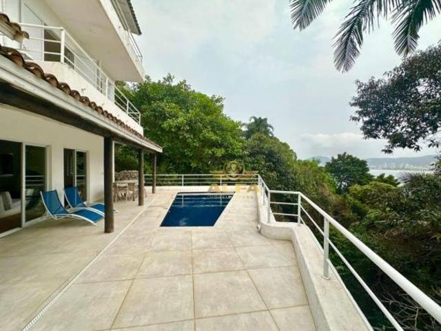 Casa em Jardim Três Marias, Guarujá/SP de 540m² 4 quartos à venda por R$ 5.000.000,00