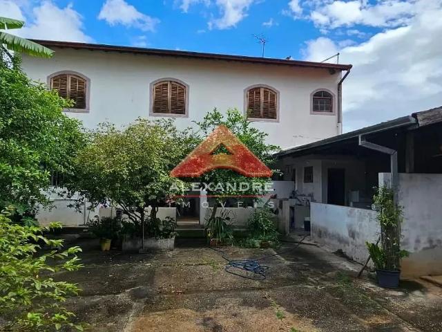 Casa em Jardim Uirá, São José dos Campos/SP de 100m² 3 quartos à venda por R$ 459.000,00