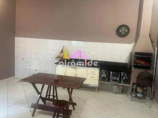 Casa em Jardim Uirá, São José dos Campos/SP de 166m² 3 quartos à venda por R$ 650.000,00