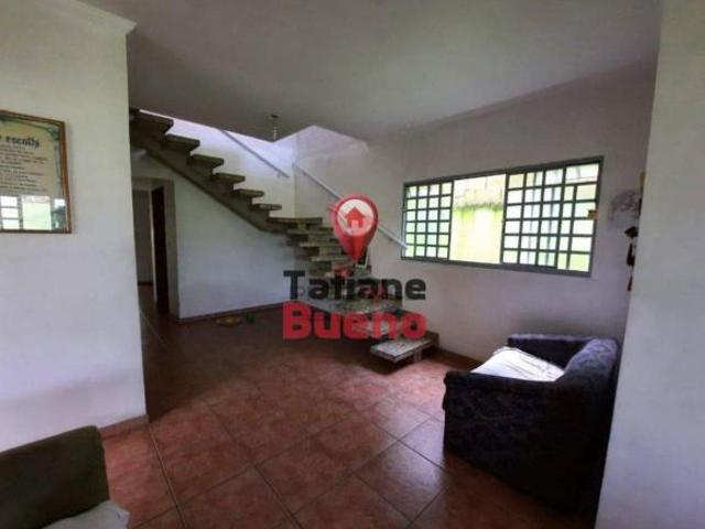 Casa em Jardim Uirá, São José dos Campos/SP de 223m² 3 quartos à venda por R$ 500.000,00