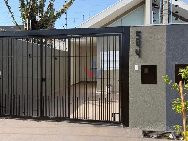 Casa em Jardim Universal, Sarandi/PR de 75m² 2 quartos à venda por R$ 324.900,00