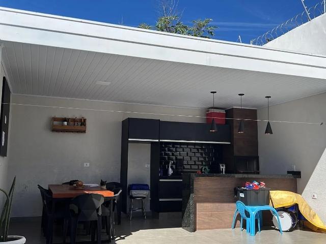 Casa em Jardim Universitário, Marília/SP de 180m² 3 quartos à venda por R$ 499.900,00