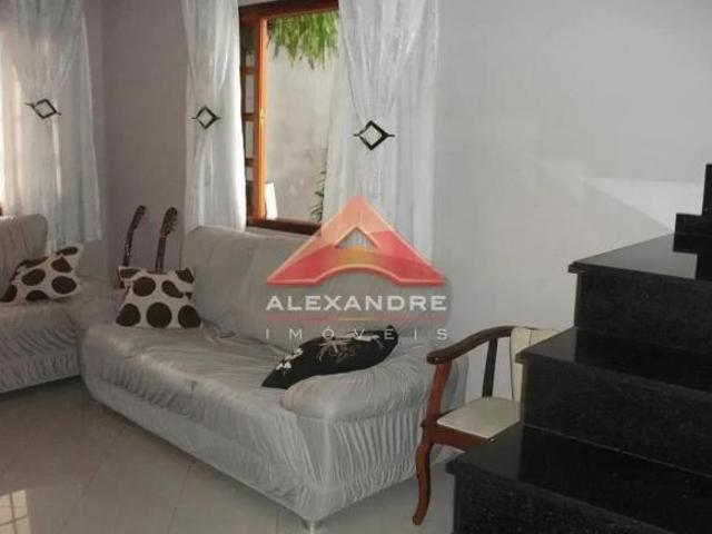 Casa em Jardim Valparaíba, São José dos Campos/SP de 143m² 3 quartos à venda por R$ 640.000,00