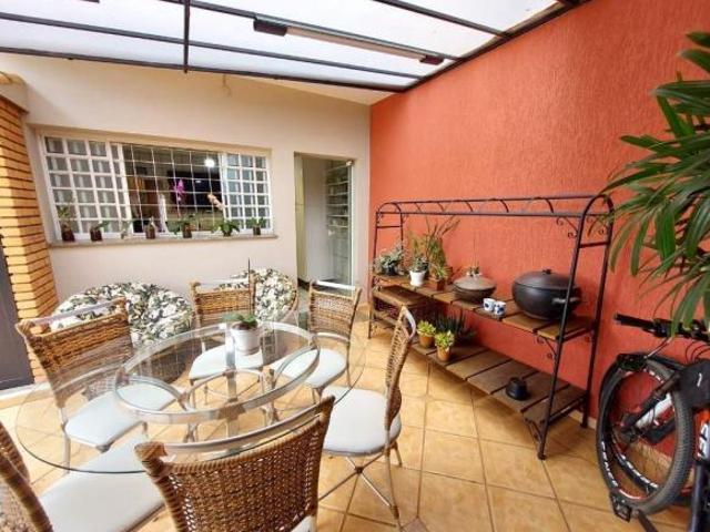 Casa em Jardim Venturini, Jaguariúna/SP de 310m² 4 quartos à venda por R$ 950.000,00
